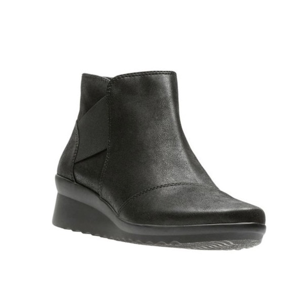 Cloudsteppers by Clarks | Shoes | Clarks Cloudsteppers Caddell Tropic ...